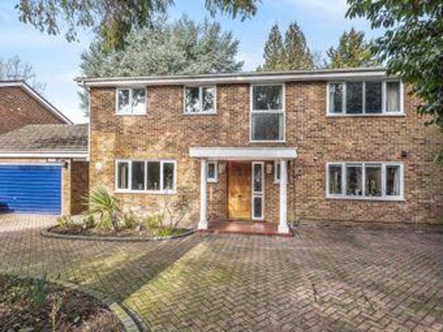6 Bedrooms Detached house for sale in Elm Road, Woking GU21