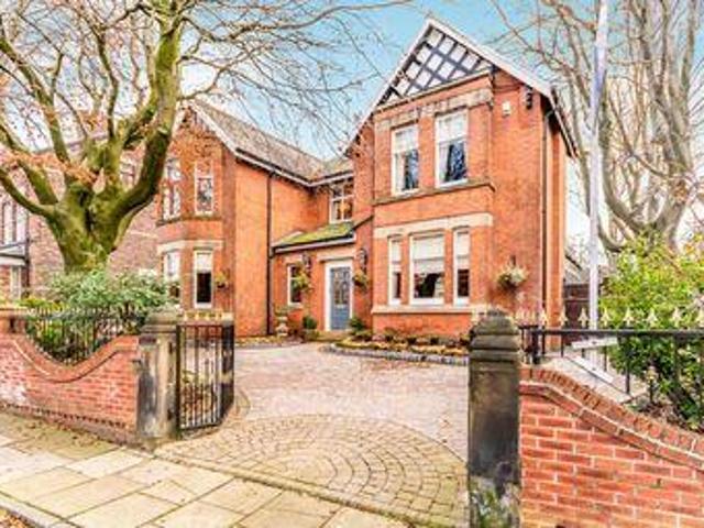 6 Bedrooms Detached house for sale in Guest Road, Manchester M25