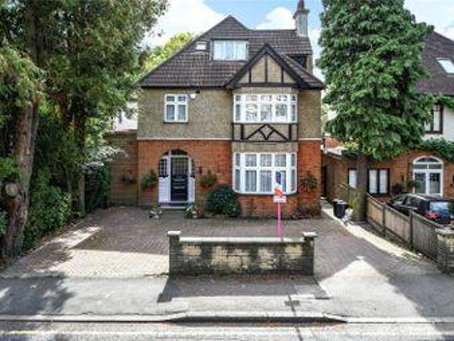 6 Bedrooms Detached house for sale in Green Lane, Northwood, Middlesex HA6