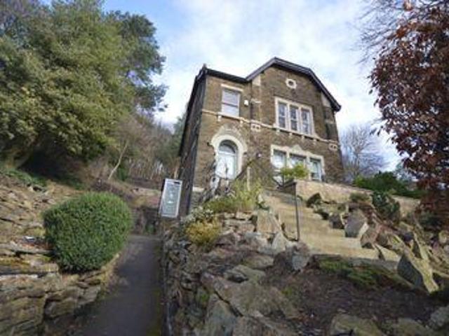 6 Bedrooms Detached house for sale in Halifax Old Road, Birkby, Huddersfield HD2