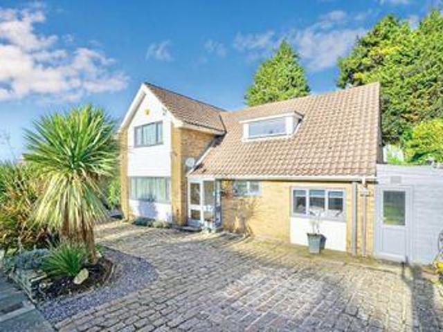 6 Bedrooms Detached house for sale in Hill Drive, Hove, East Sussex BN3