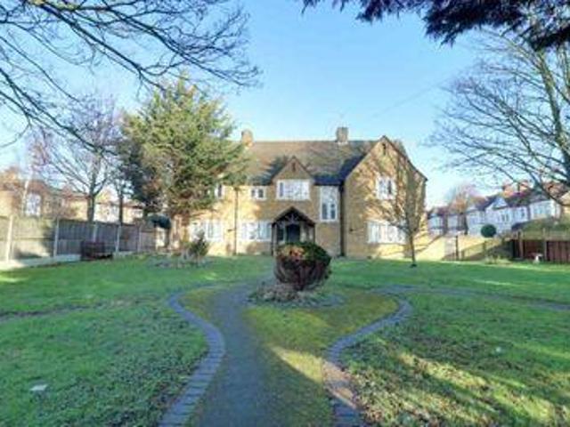 6 Bedrooms Detached house for sale in Honiton Road, Southend On Sea SS1