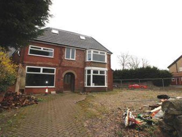 6 Bedrooms Detached house for sale in Junction Road, Bolton BL3