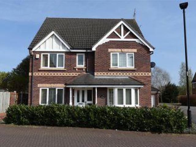 6 Bedrooms Detached house for sale in Kentmere Drive, Doncaster DN4