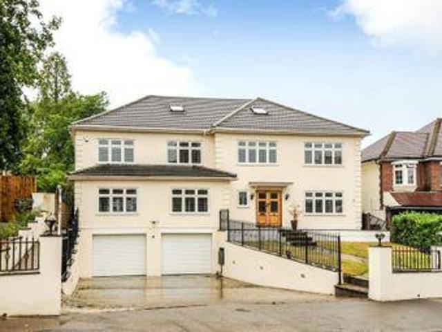 6 Bedrooms Detached house for sale in Princes Avenue, Woodford Green IG8