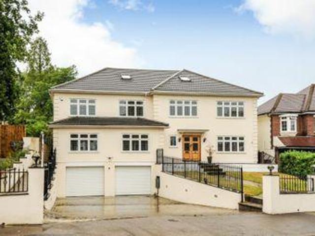 6 Bedrooms Detached house for sale in Princes Avenue, Woodford Green IG8