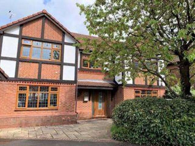 6 Bedrooms Detached house for sale in Sanderling Drive, Leigh WN7