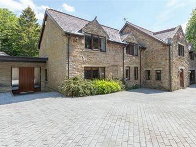 6 Bedrooms Detached house for sale in The Lane, Bolton BL1