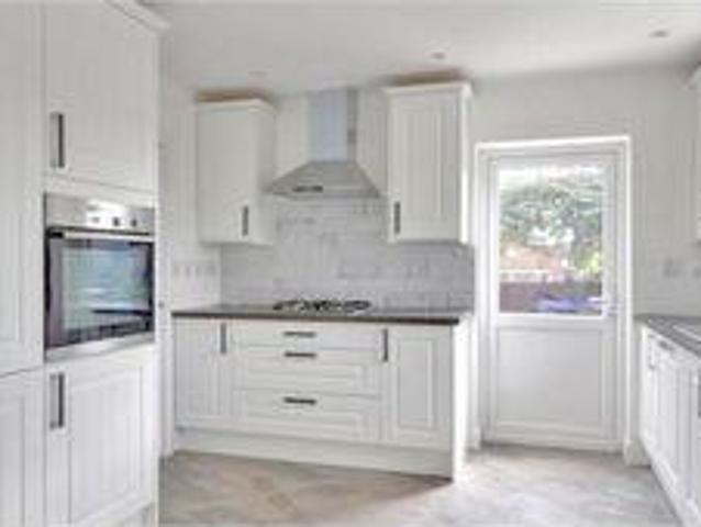6 Bedrooms Detached house for sale in Upper Road, Higher Denham UB9