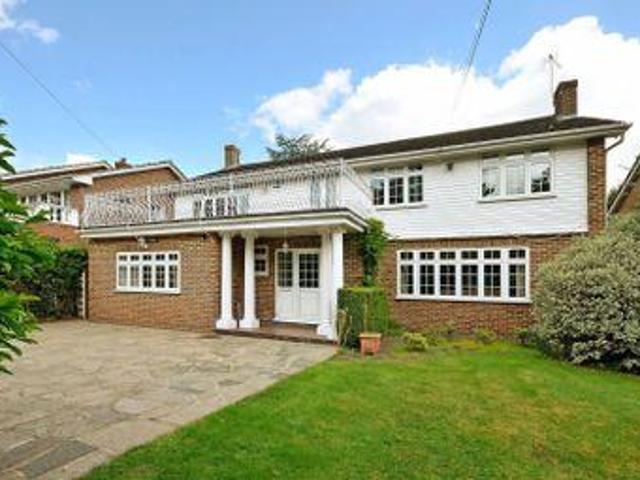 6 Bedrooms Detached house for sale in Warren Road, Coombe KT2