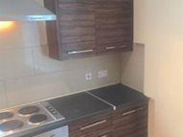6 Bedrooms End terrace house for rent in Blenheim Square, Leeds LS2