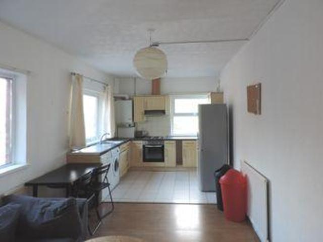 6 Bedrooms Flat for rent in Flat 3 Miskin Street, Cathays CF24