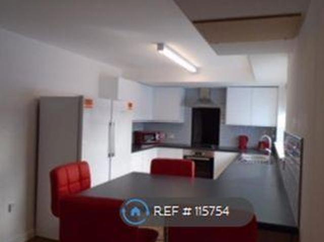 6 Bedrooms Flat for rent in Kempston Court, Liverpool 8He L3