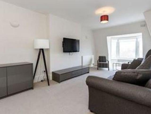 6 Bedrooms Flat for rent in Park Road, London NW8
