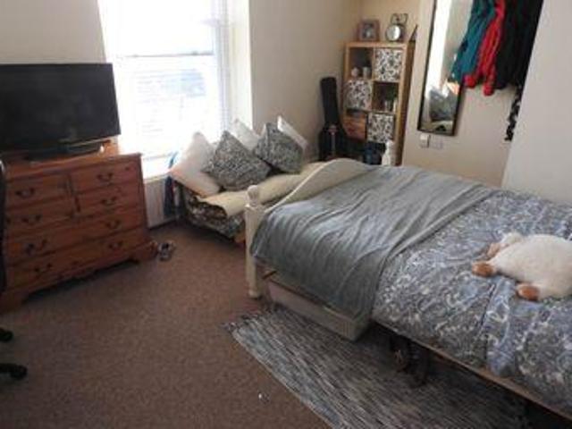6 Bedrooms for rent in Montpelier Terrace, Swansea SA1