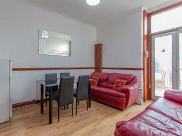 6 Bedrooms for rent in Arabella Street, Roath, Cardiff CF24