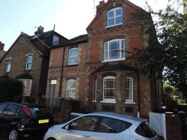 6 Bedrooms for rent in Church Road, Guildford GU1