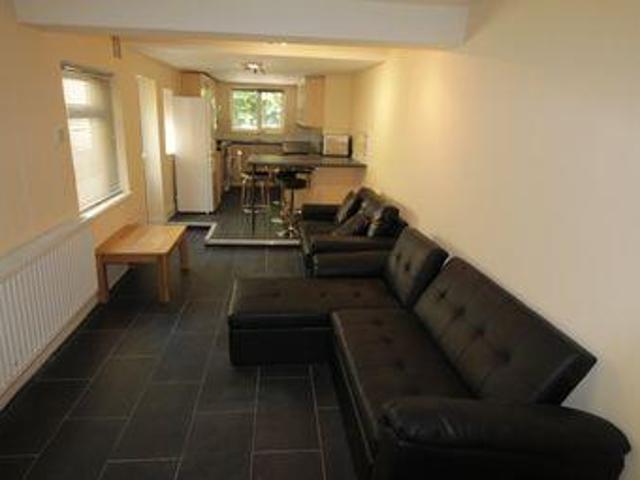 6 Bedrooms for rent in Coburn Street, Roath, Cardiff CF24