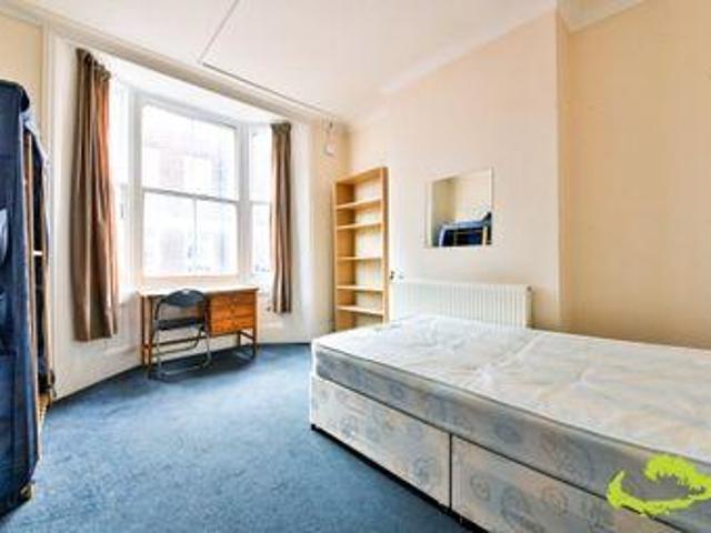 6 Bedrooms for rent in Fairlight Place, Brighton BN2