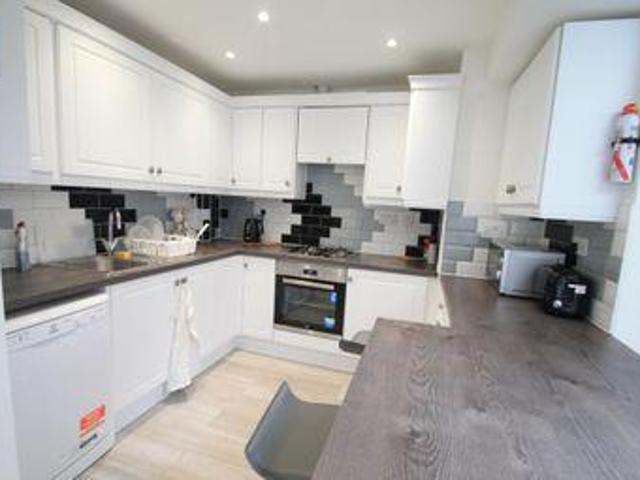 6 Bedrooms for rent in Falconers Road, Luton LU2