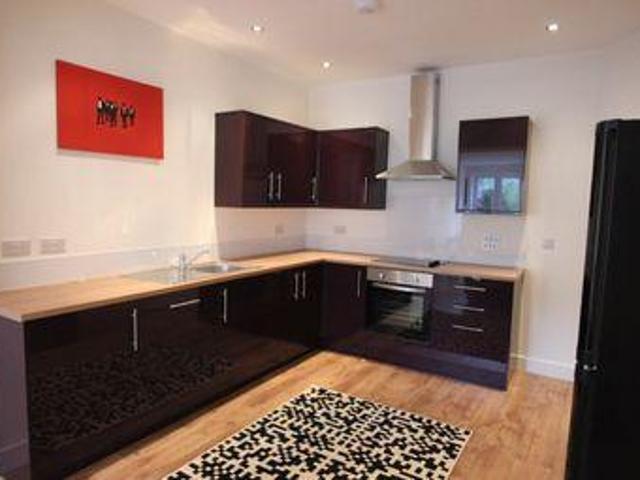6 Bedrooms for rent in Fitzroy Street, Cardiff CF24