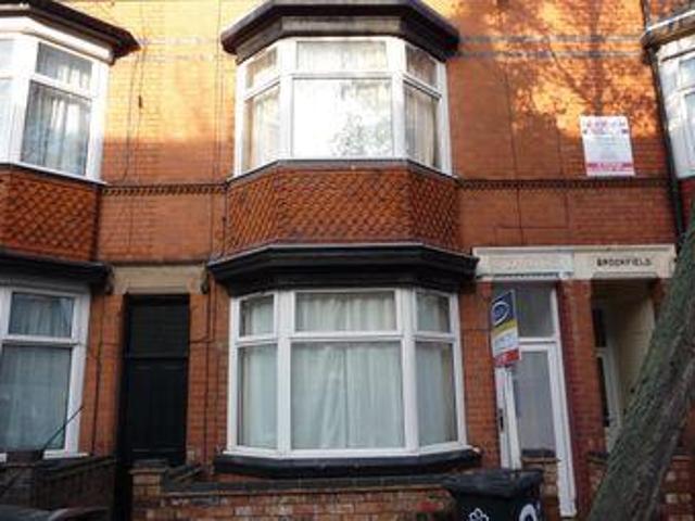 6 Bedrooms for rent in Harrow Road, Close To Dmu, Leicester LE3