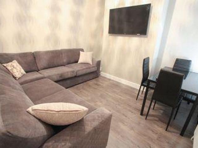6 Bedrooms for rent in Jubilee Drive, Kensington, Liverpool L7