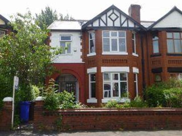 6 Bedrooms for rent in Park Range, Manchester M14