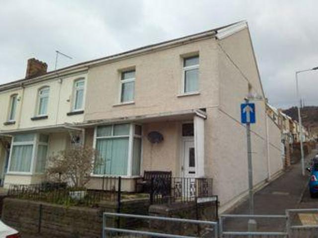 6 Bedrooms for rent in Port Tennant Rd, Port Tennant, Swansea SA1