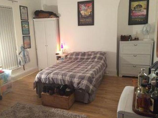 6 Bedrooms for rent in Victoria Road, Fallowfield, Manchester M14