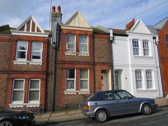 6 Bedrooms for rent in White Street, Brighton BN2
