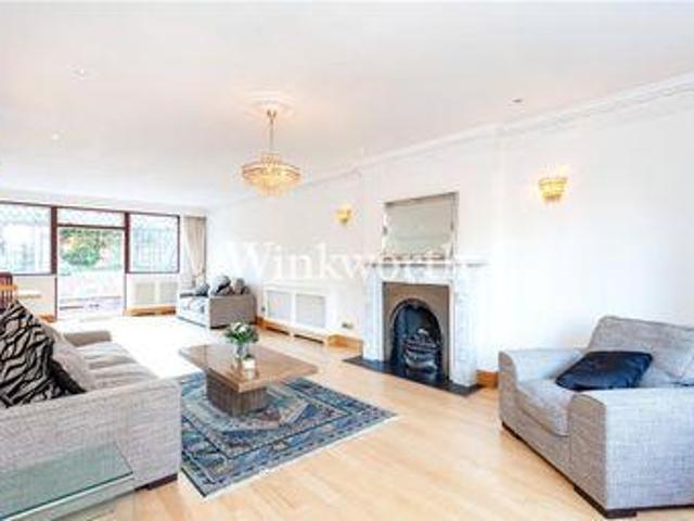 6 Bedrooms Link detached house for sale in Cedars Close, London NW4