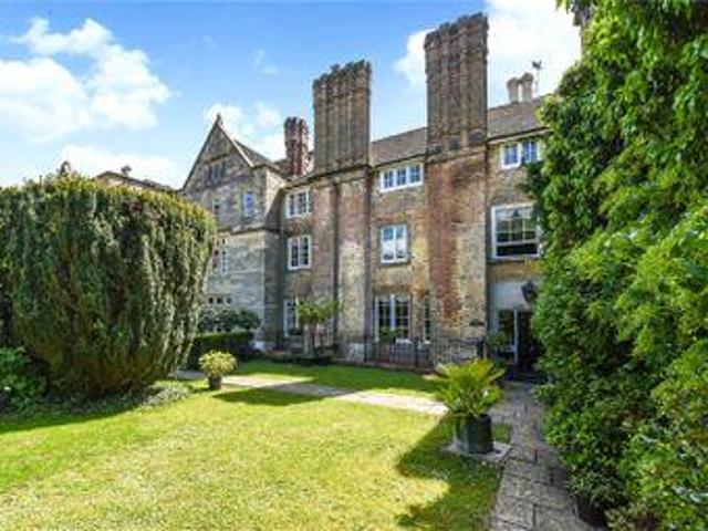6 Bedrooms Parking/garage for sale in Manor Lane, Horsham, West Sussex RH13