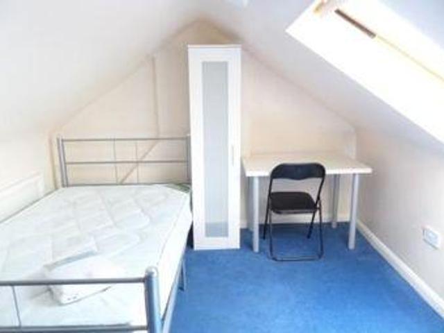 6 Bedrooms Semi detached house for rent in Allington Drive, York YO31