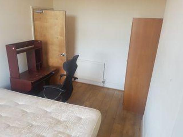 6 Bedrooms Semi detached house for rent in Burford Road, Nottingham NG7