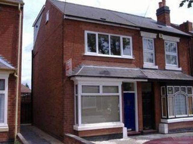 6 Bedrooms Semi detached house for rent in Gristhorpe Road, Selly Oak, Birmingham B29