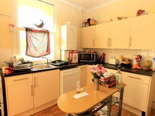 6 Bedrooms Semi detached house for rent in Hartington Road, Brighton BN2