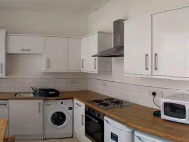 6 Bedrooms Semi detached house for rent in Henry Road, Lenton, Nottingham NG7