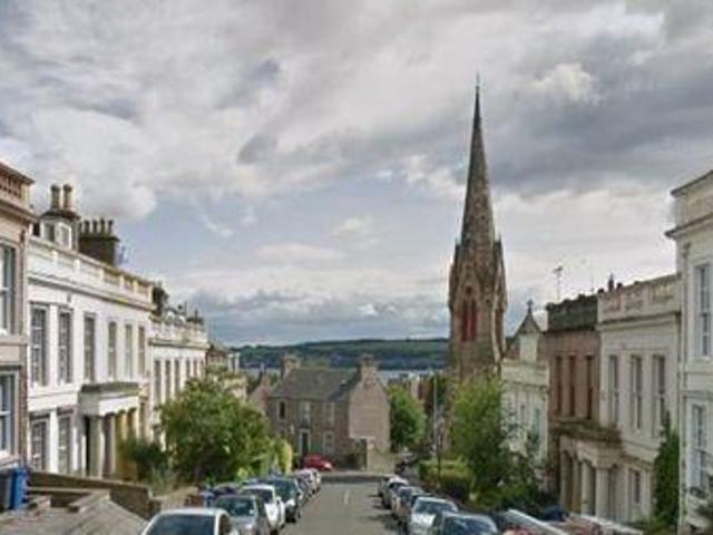 6 Bedrooms Semi detached house for rent in Springfield, Dundee DD1