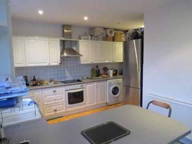 6 Bedrooms Semi detached house for rent in Whitchurch Lane, Edgware HA8