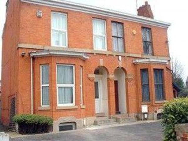 6 Bedrooms Semi detached house for rent in Tatton Grove, Withington M20