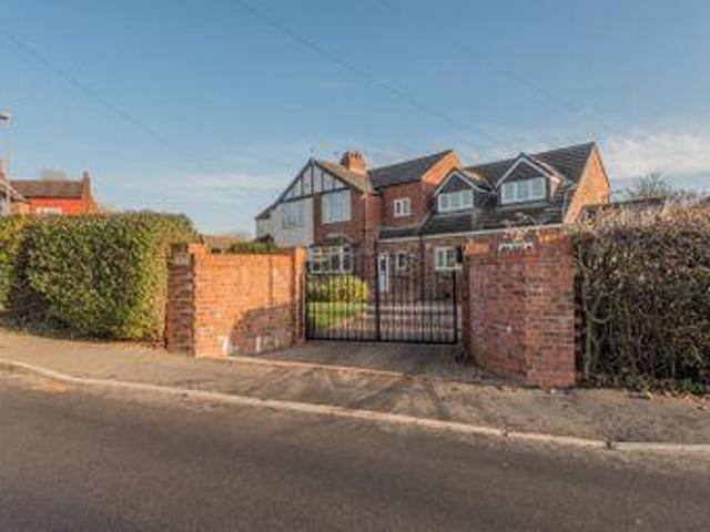 6 Bedrooms Semi detached house for sale in Grove Road, Leeds LS15