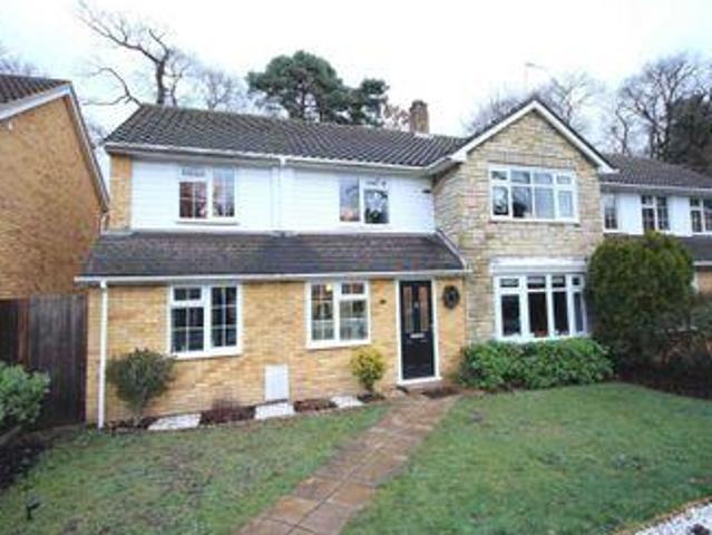 6 Bedrooms Semi detached house for sale in Firlands, Bracknell RG12