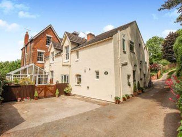 6 Bedrooms Semi detached house for sale in Newton Road, Burton On Trent DE15