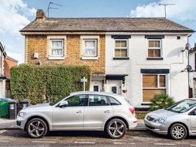 6 Bedrooms Semi detached house for sale in Woodford Road, Watford WD17