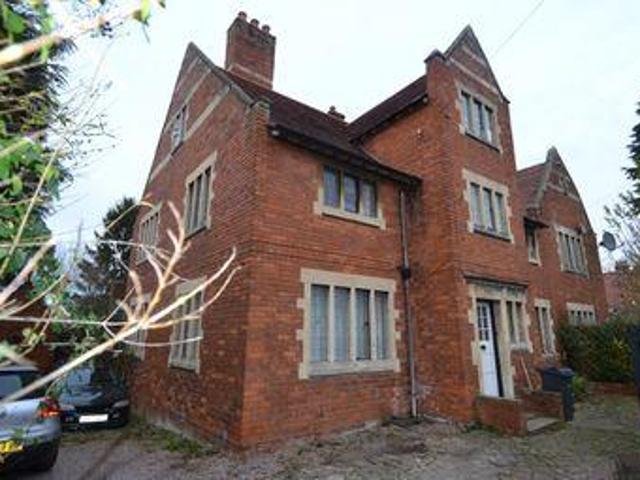 6 Bedrooms Semi detached house for sale in Vicarage Road, Kings Heath, Birmingham B14