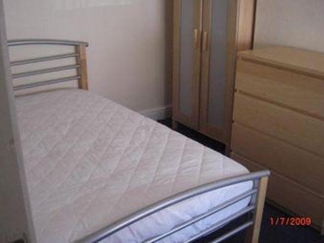 6 Bedrooms Terraced house for rent in Alton Road, Birmingham B29