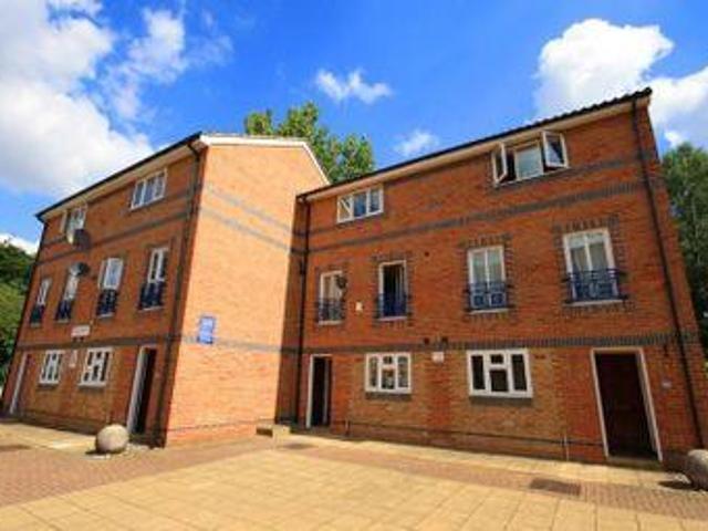 6 Bedrooms Terraced house for rent in Ambassador Square, Isle Of Dogs E14