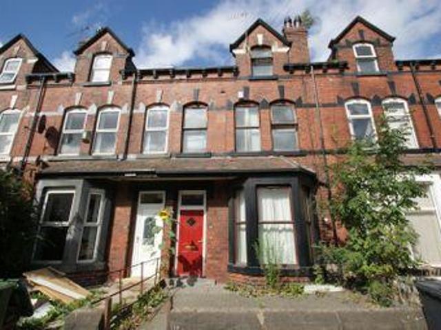 6 Bedrooms Terraced house for rent in Cardigan Road, Hyde Park, Leeds LS6