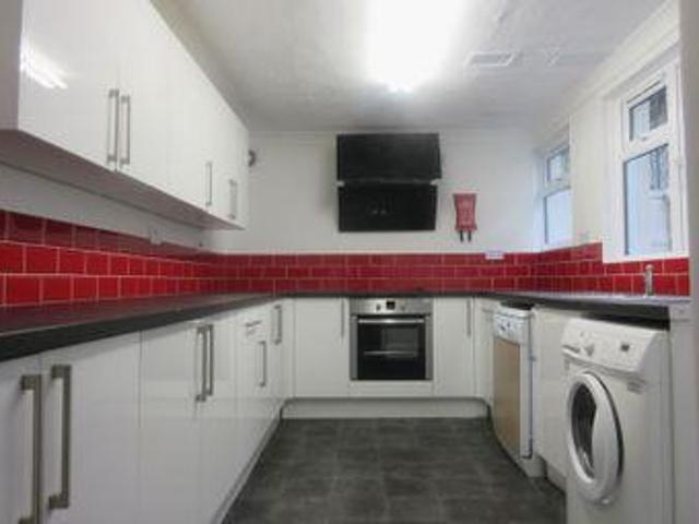 6 Bedrooms Terraced house for rent in Cobden Road, Brighton BN2